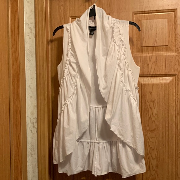 Cable & Gauge | Jackets & Coats | Cable Gauge White Ruffled Vest ...